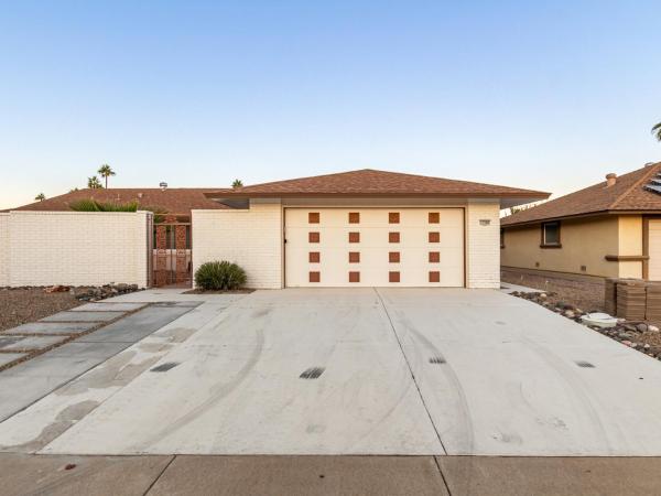Grand Haven I 3 Br Ensuite, Courtyard, Sunsets - Sun City West, AZ