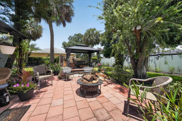 Family Basecamp • Vero Beach - Vero Beach