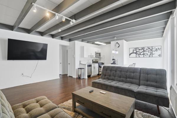 Quiet Flat Near Philly - Media, PA