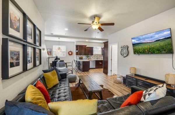Mountain Peaks Getaway 4br4ba Pet-friendly Central Ac Near Downtown Trails - Flagstaff