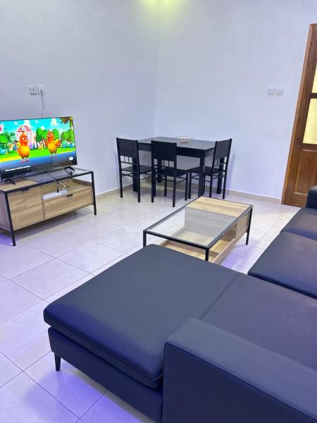 Relax Near Monument De La Renaissance And Beach Nearby - Dakar