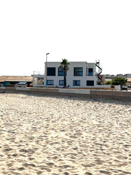 Front De Mer Exceptionnel, Terrasse Xxl, Plage 10m - Saint-Pierre-la-Mer