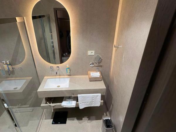 Olea Hotel Baku - Baku