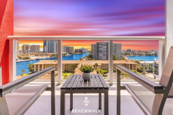 Modern Studio Intracoastal & Sunset - Aventura, FL