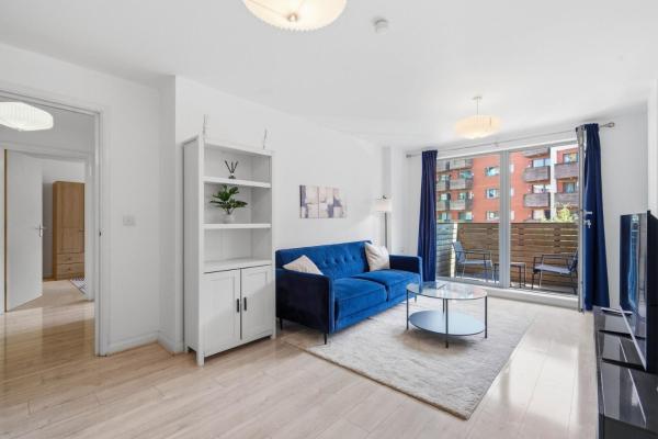 City Centre 2 Bed Flat With Balcony In Birmingham - Birmingham City University