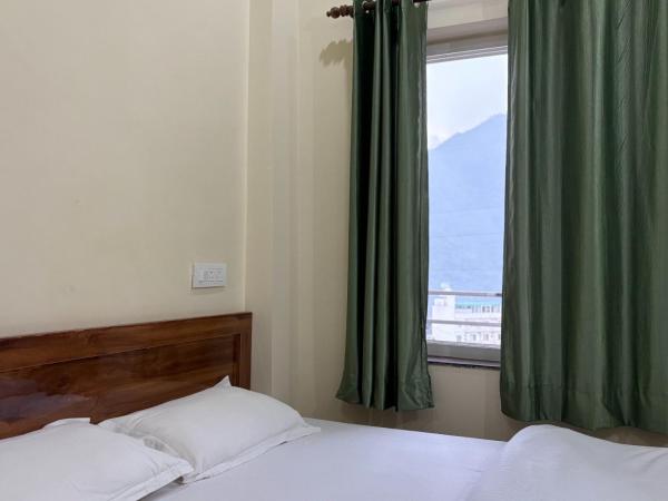 Soul Stays - Rishikesh