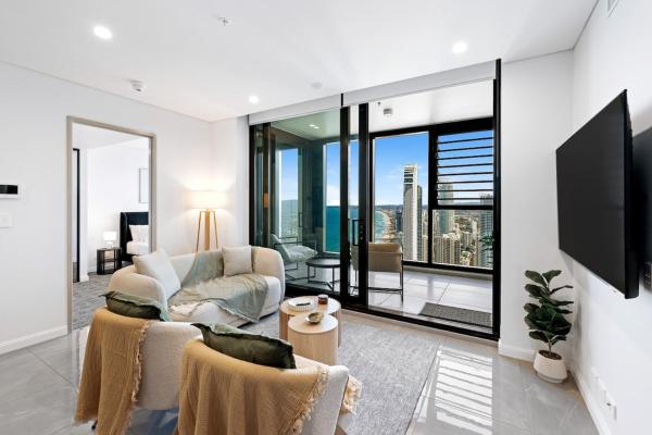 3br Oceanviews Lvl 50 Luxury Skyhome Meriton - Gym- Skypool- Free Parking - Surfers Paradise