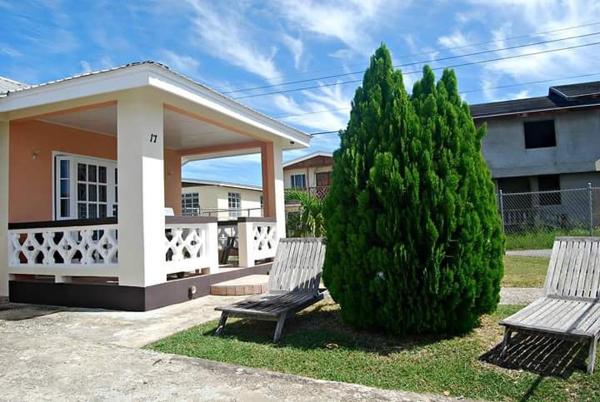 Sue's Homestay - Barbados