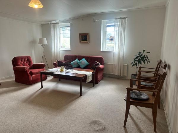 A Charming Stay Near The Forest And Lake - Borås