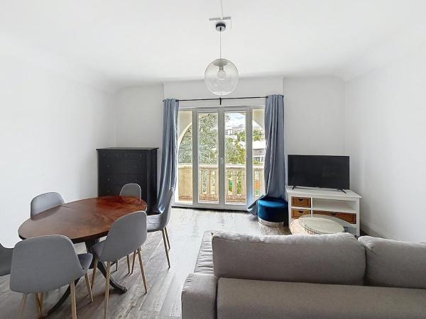 2 Apparts 11 Personnes 4 Chambres 2 Canapé Lit 128liberation - Lac d'Aydat
