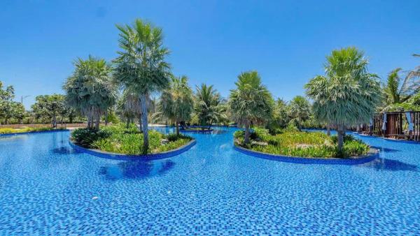 Luxury Villa In Wyndham Grand Kn Cam Ranh - Vietnam