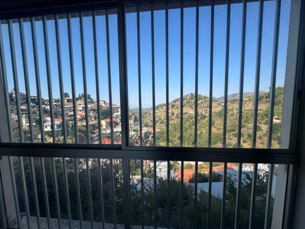 Gerakies Escape, Stunning Mountain Views - Педулас
