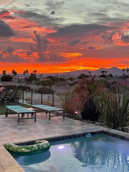 Cypress House Modern Luxury-lake Views-pool-rv Boat Garage - Lake Havasu City, AZ