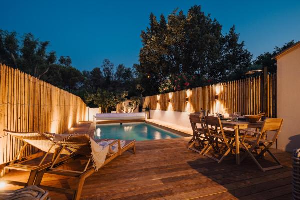 Charmant Mazet Avec Piscine Privée Proche Plage Et Commerces à Trois Mn à Pied à La Croix Valmer - La Croix-Valmer