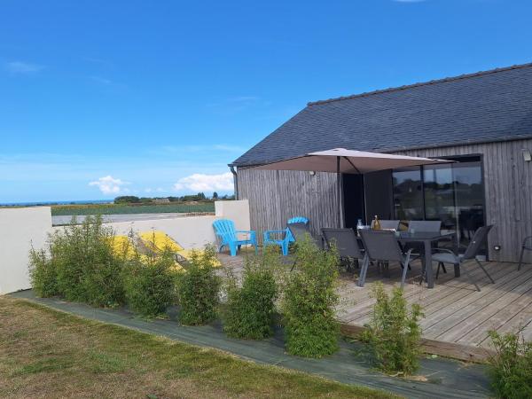 Holiday Home In Brittany With Sea View - Cléder