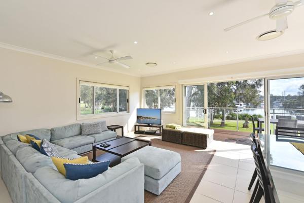 Wangi Lakehouse - Morisset