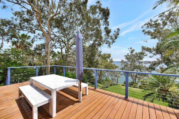 Wangi Waterfront Hideaway - Newcastle