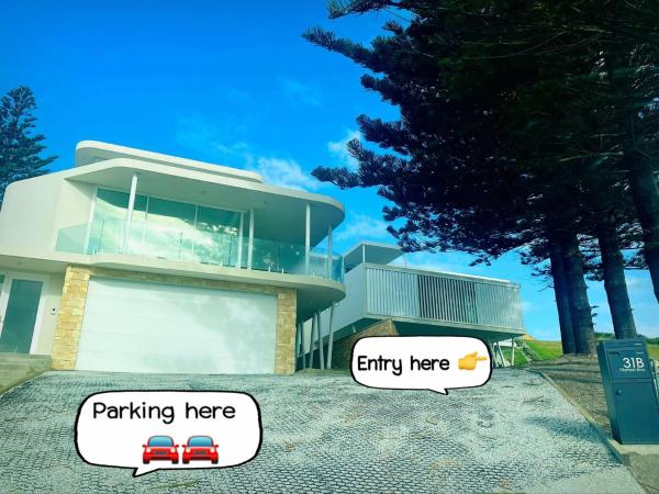 Absolute Beach Front - 臥龍崗