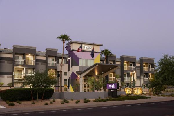 Spark By Hilton Tempe Phoenix Airport - Chandler, AZ