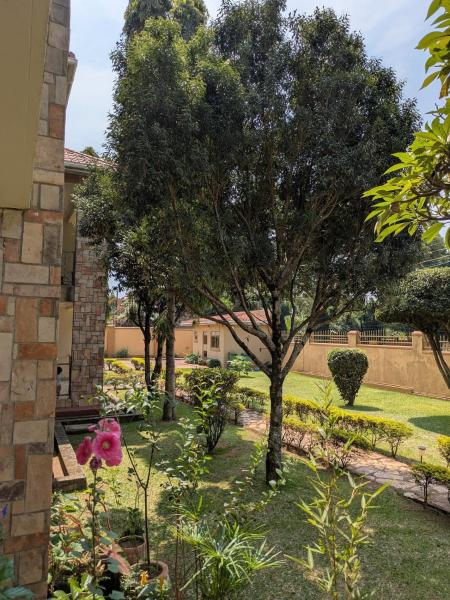 A Haven Of Tranquility, In An Upscale Setting! - Uganda