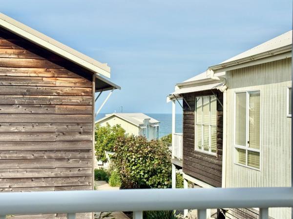 Beach Daze At Caves Beach Villas - Lake Macquarie