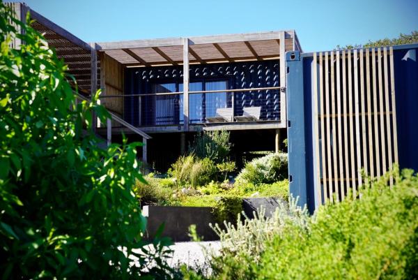 Seaview Container Studio - Gansbaai