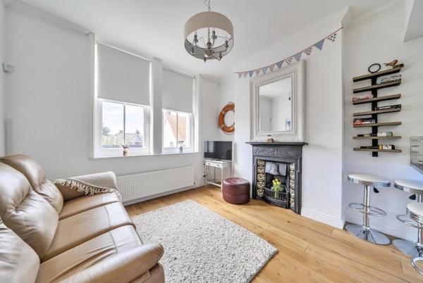 Stylish Swanage Apartment Near Beach & Town - Swanage