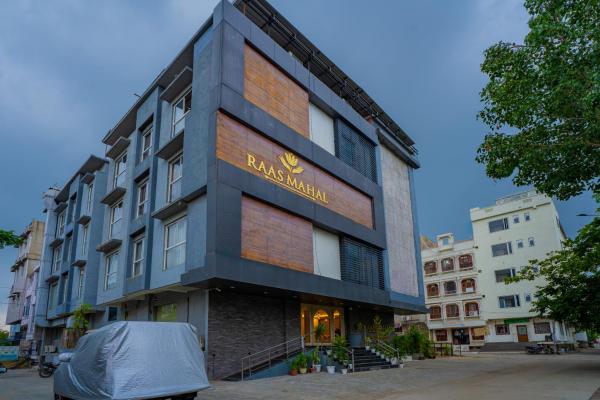 The Raas Mahal Jaipur - City Centre Hotel Near Jal Mahal - Jaipur