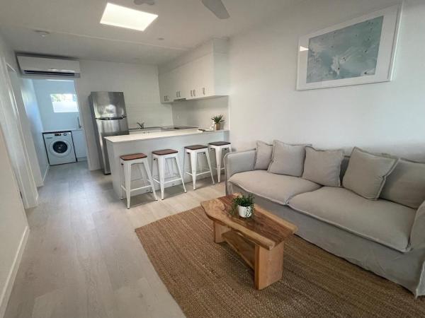 Killara Apt 3 - Noosa Heads Holiday Apartment - Noosa Heads