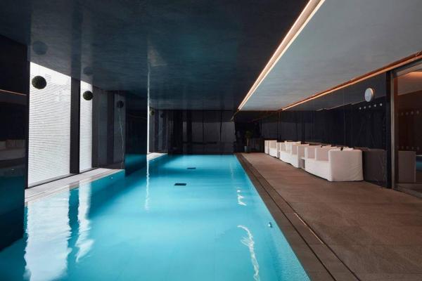 Anila889 - Paris