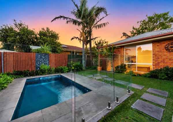 Cozy Garden Grove - Clyde North
