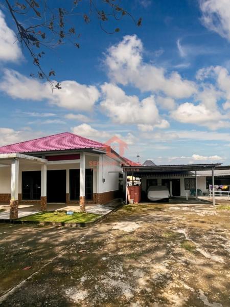 Large & Strategic 3br House Palembang City - Palembang