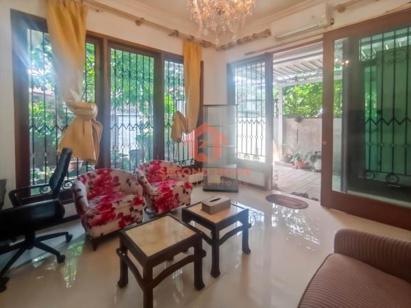 Strategic & Authentic 1br Kemang House - Cakarta