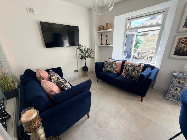 Modern Central 1 Bedroom Oasis - Cobh