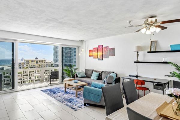 Direct Ocean View Retreat In Fort Lauderdale - Fort Lauderdale