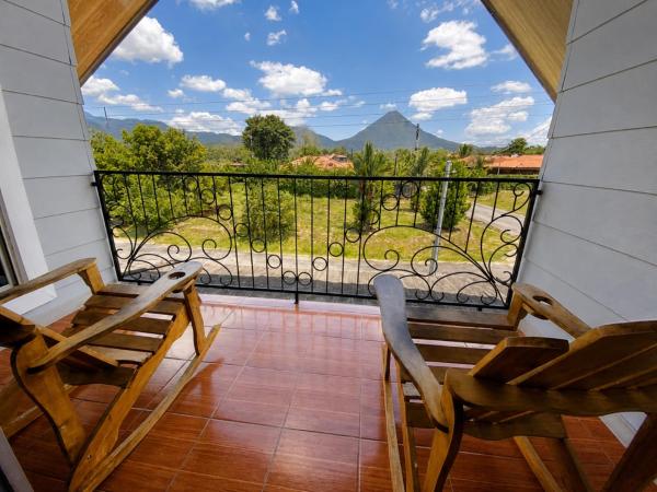 Casa De Las Rosas Volcán Arenal - Costa Rica