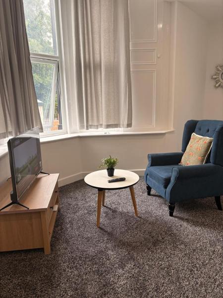 Private Ensuite Room- Walk To Stadium & Metro - Sunderland