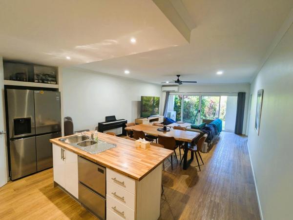 Tropical 3 Bedroom Villa, Steps From The Resort Pool - Kuranda