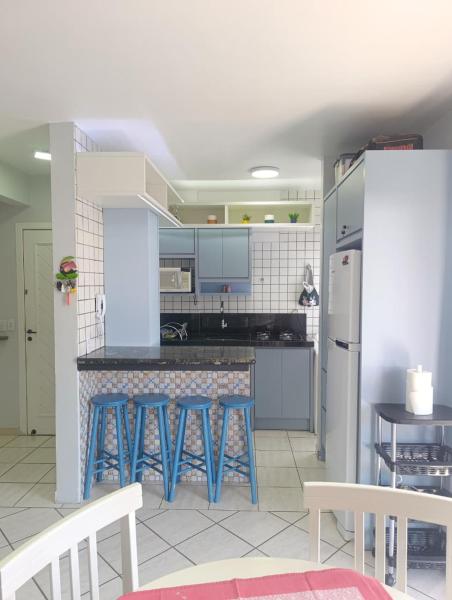 Apto 50m Praia- 4 Pessoas, Wifi, Sacada, Churrasqueira, Garagem Para Veiculos Pequenos - Residencial Roveda - Porto Belo