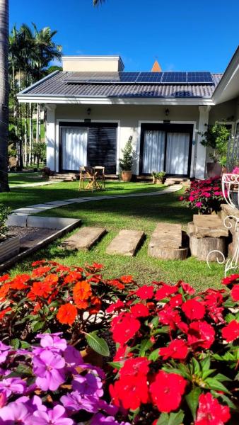 Villa Pomerode Hospedagem - Suítes Com Conforto E Aconchego Conectados Com A Natureza - Blumenau