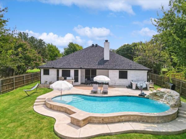 Luxury Gem In The Forest- Pool&hottub&cinema&games - Lancaster, TX