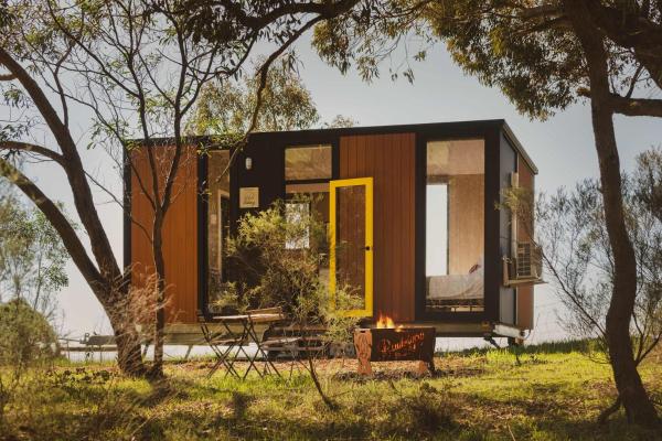 Tallarook Hilltop Tiny House 5 By Tiny Away - Seymour