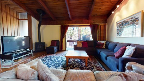 Mammoth Estates Condo - Near Village At Mammoth & Pet Friendly - Mammoth Lakes, CA