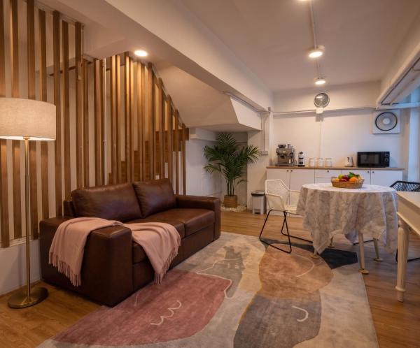 Secret House In China Town 2br. Rare Find - Bangkok