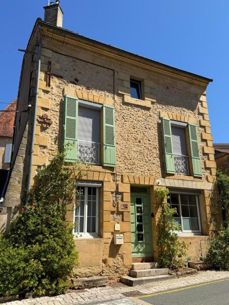Fantastic Townhouse In Friendly Unesco Village - Trémolat
