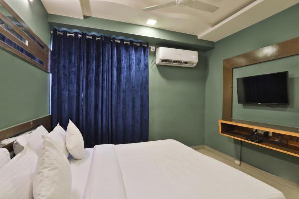 Fabhotels Cliffhaven - Surat