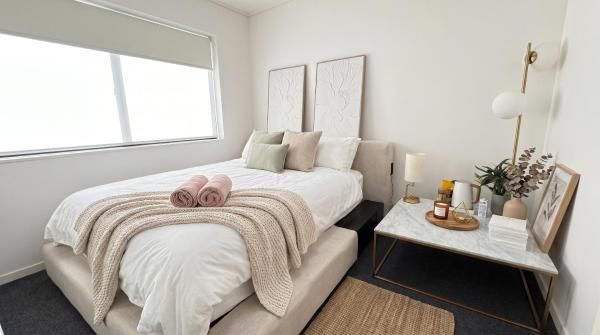 Entire Private Level Own Bathroom And Own Entry - Cremorne