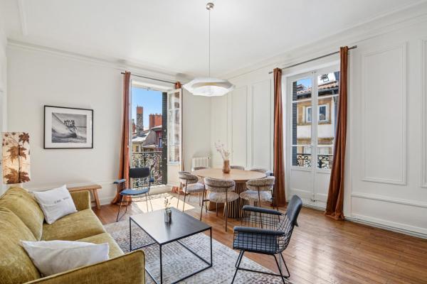 Number 1 - Nocnoc - Elegant 2 Bedroom Apartment - Lione
