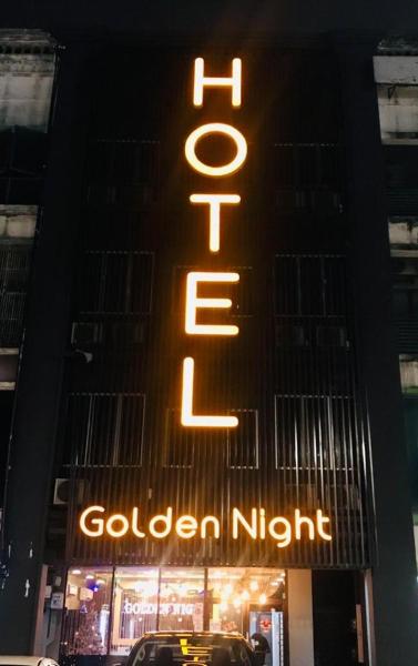 Golden Night Hotel Sunway By Stayzy - Petaling Jaya