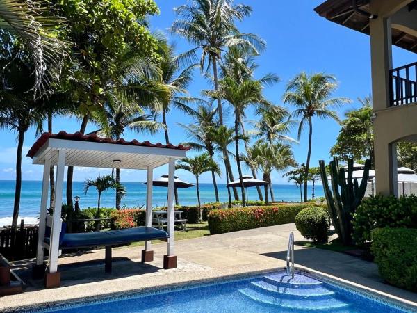The Backyard Beachfront Hotel - Costa Rica
